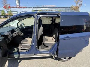 Синий Форд Tourneo Courier 2018 в Клайпеда, объемом двигателя 1.50 л и пробегом 208 тыс. км за 6000 €, фото 7 на AUTOMOTO.COM.LV