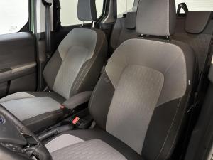 Zaļš Ford tourneo-courier 2024 Viļņa, ar dzinēja tilpumu 1.00 L un nobraukumu 26 tūkst. km par 20500 €, foto 10 vietnē AUTOMOTO.COM.LV