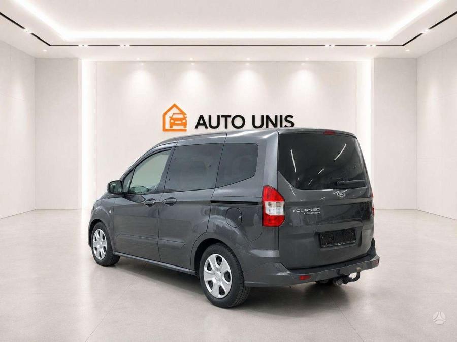 Grey Ford tourneo-courier 2022 in Vilnius, with an engine capacity of 1.50 L and mileage of 143 thousand km for 11979 €, photo 5 on AUTOMOTO.COM.LV