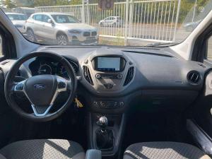 Grey Ford tourneo-courier 2022 in Vilnius, with an engine capacity of 1.50 L and mileage of 143 thousand km for 11979 €, photo 9 on AUTOMOTO.COM.LV