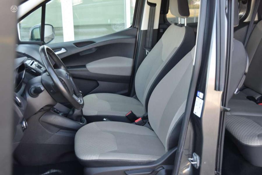 Pelēks Ford tourneo-courier 2016 Viļņa, ar dzinēja tilpumu 1.00 L un nobraukumu 171 tūkst. km par 5350 €, foto 11 vietnē AUTOMOTO.COM.LV