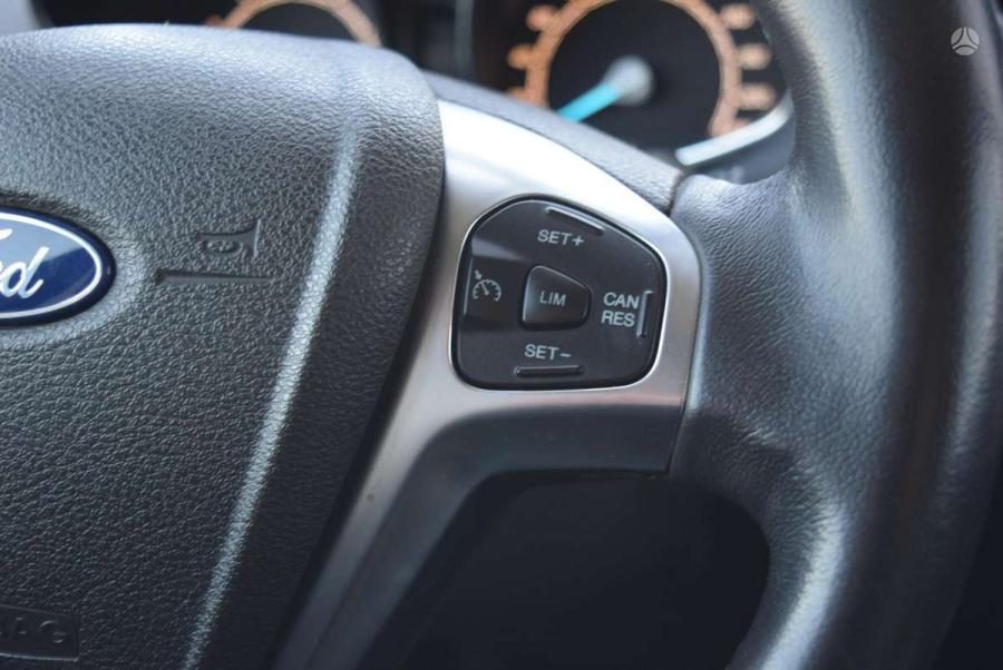 Pelēks Ford tourneo-courier 2016 Viļņa, ar dzinēja tilpumu 1.00 L un nobraukumu 171 tūkst. km par 5350 €, foto 17 vietnē AUTOMOTO.COM.LV