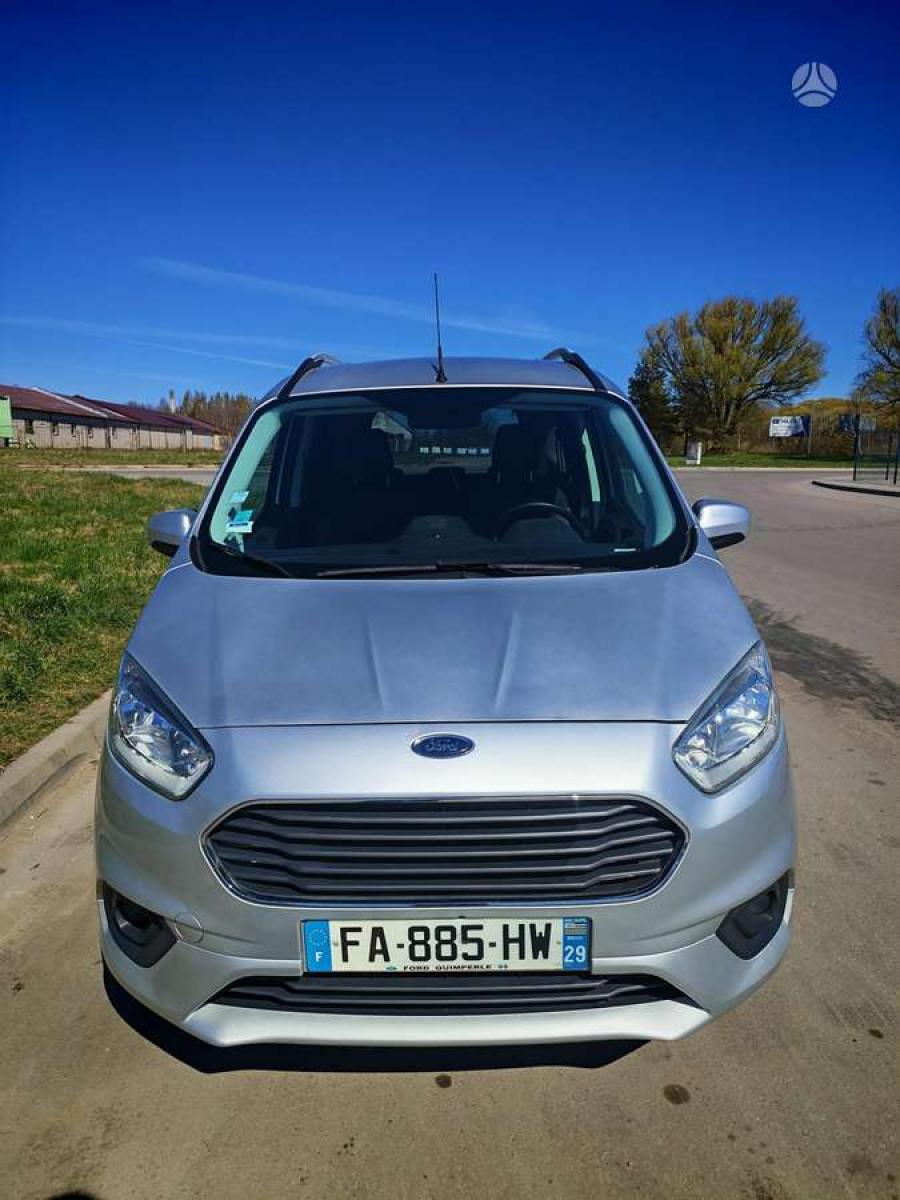 Серый Форд Tourneo Courier 2018 в Таураге, объемом двигателя 1.00 л и пробегом 111 тыс. км за 4200 €, фото 4 на AUTOMOTO.COM.LV