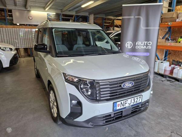 Pelēks Ford tourneo-courier 2024 Klaipėda, ar dzinēja tilpumu 1.00 L un nobraukumu 64 tūkst. km par 18755 €, foto 1 vietnē AUTOMOTO.COM.LV