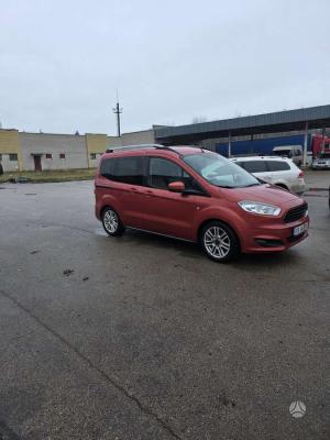 Orange Ford tourneo-courier 2014 in Panevezys, with an engine capacity of 1.00 L and mileage of 155 thousand km for 3050 €, photo 2 on AUTOMOTO.COM.LV