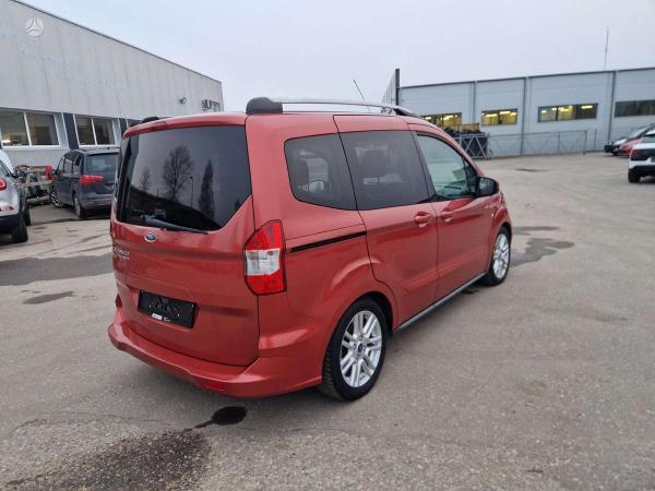 Orange Ford tourneo-courier 2014 in Ukmerge, with an engine capacity of 1.50 L and mileage of 220 thousand km for 5250 €, photo 6 on AUTOMOTO.COM.LV