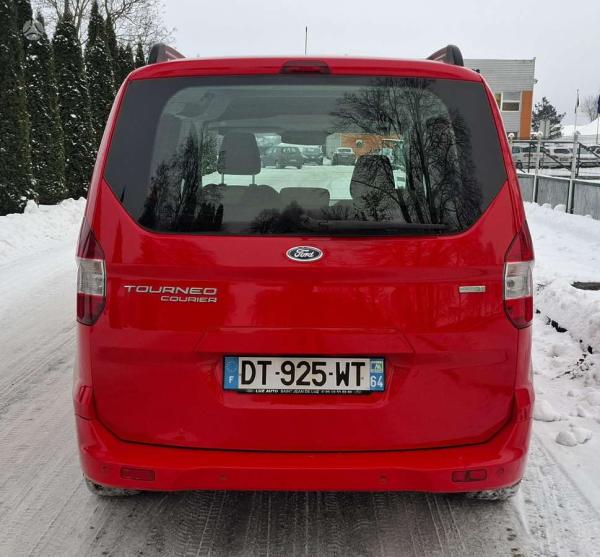 Sarkans Ford tourneo-courier 2015 Tauragė, ar dzinēja tilpumu 1.00 L un nobraukumu 135 tūkst. km par 3700 €, foto 6 vietnē AUTOMOTO.COM.LV