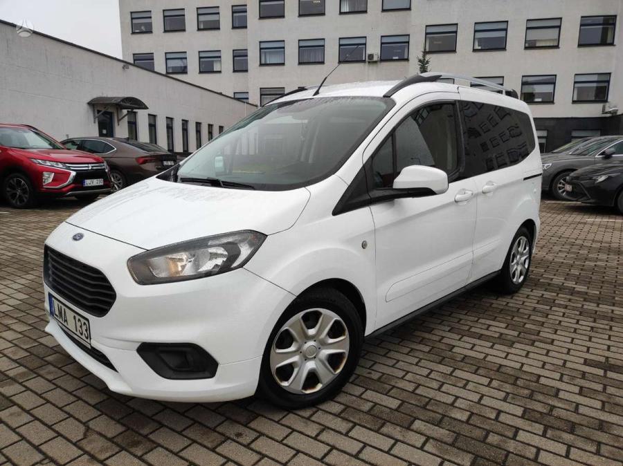 White Ford tourneo-courier 2020 in Vilnius, with an engine capacity of 1.50 L and mileage of 109 thousand km for 6250 €, photo 1 on AUTOMOTO.COM.LV