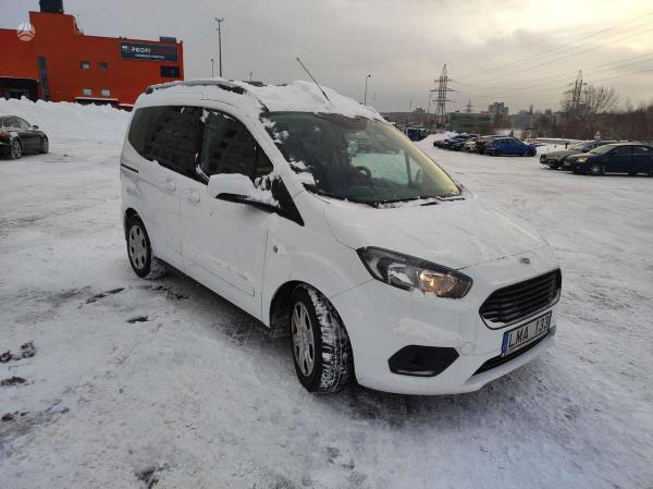 White Ford tourneo-courier 2020 in Vilnius, with an engine capacity of 1.50 L and mileage of 109 thousand km for 6250 €, photo 2 on AUTOMOTO.COM.LV