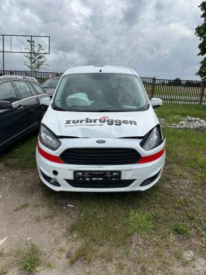 Белый Форд Tourneo Courier 2018 в Юрбаркас, объемом двигателя 1.50 л и пробегом 120 тыс. км за 3629 €, фото  на AUTOMOTO.COM.LV