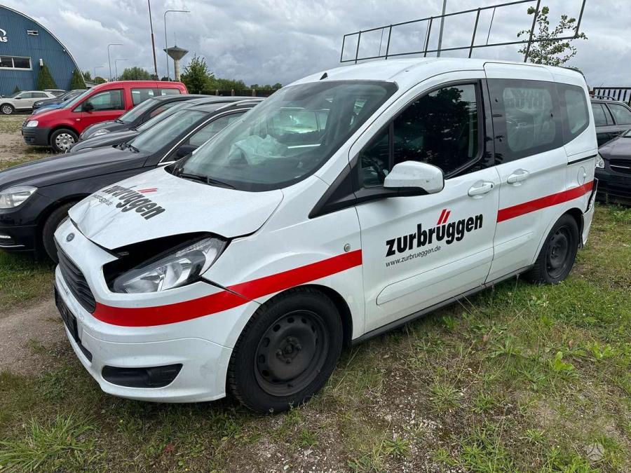 Белый Форд Tourneo Courier 2018 в Юрбаркас, объемом двигателя 1.50 л и пробегом 120 тыс. км за 3629 €, фото 4 на AUTOMOTO.COM.LV