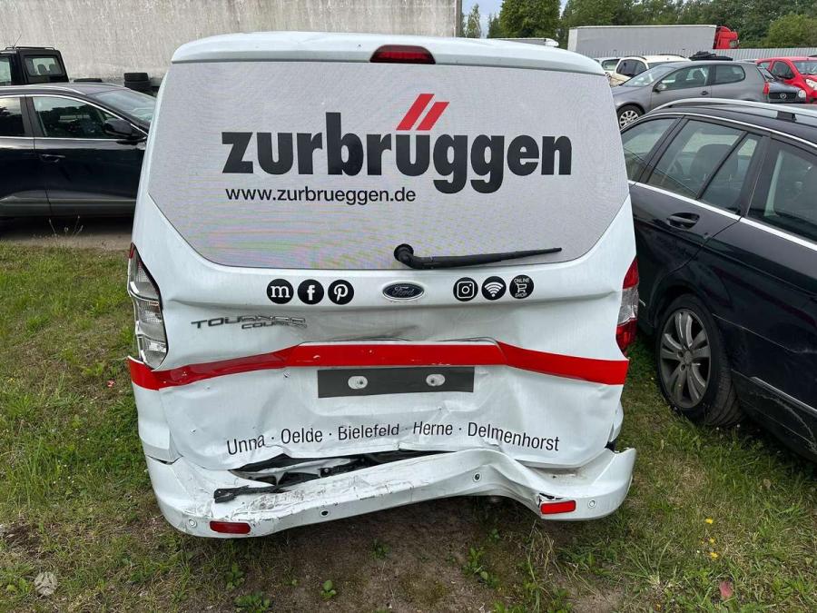 Белый Форд Tourneo Courier 2018 в Юрбаркас, объемом двигателя 1.50 л и пробегом 120 тыс. км за 3629 €, фото 5 на AUTOMOTO.COM.LV