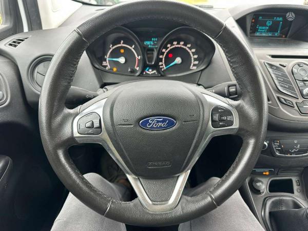 Balts Ford tourneo-courier 2018 Jurbarkas, ar dzinēja tilpumu 1.50 L un nobraukumu 112 tūkst. km par 5299 €, foto 11 vietnē AUTOMOTO.COM.LV