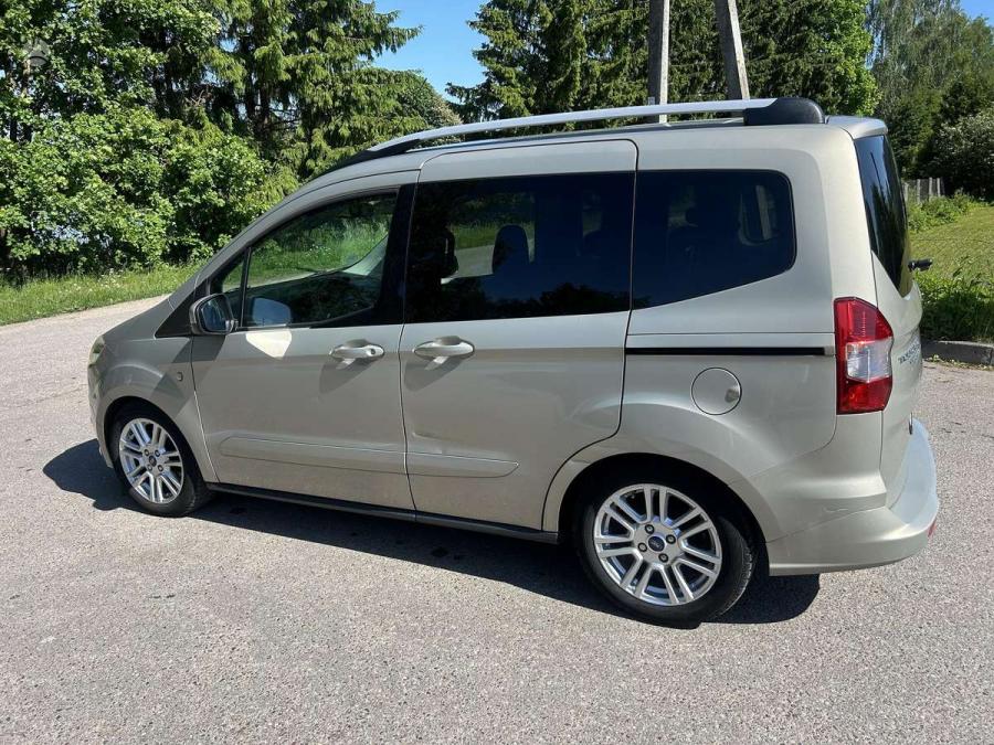 Желтый Форд Tourneo Courier 2015 в Расейняй, объемом двигателя 1.60 л и пробегом 184 тыс. км за 3650 €, фото 8 на AUTOMOTO.COM.LV