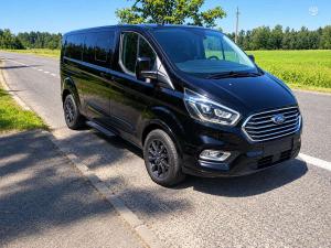Melns Ford Tourneo Custom 2020 Varėna, ar dzinēja tilpumu 1.97 L un nobraukumu 400 tūkst. km par 14650 €, foto  vietnē AUTOMOTO.COM.LV