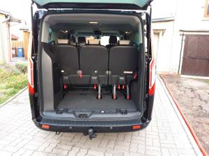 Melns Ford Tourneo Custom 2013 Šauļi, ar dzinēja tilpumu 2.20 L un nobraukumu 220 tūkst. km par 11700 €, foto 8 vietnē AUTOMOTO.COM.LV