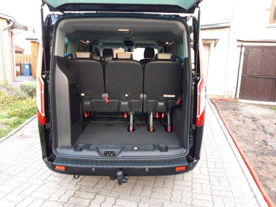 Melns Ford Tourneo Custom 2013 Šauļi, ar dzinēja tilpumu 2.20 L un nobraukumu 220 tūkst. km par 11700 €, foto 8 vietnē AUTOMOTO.COM.LV
