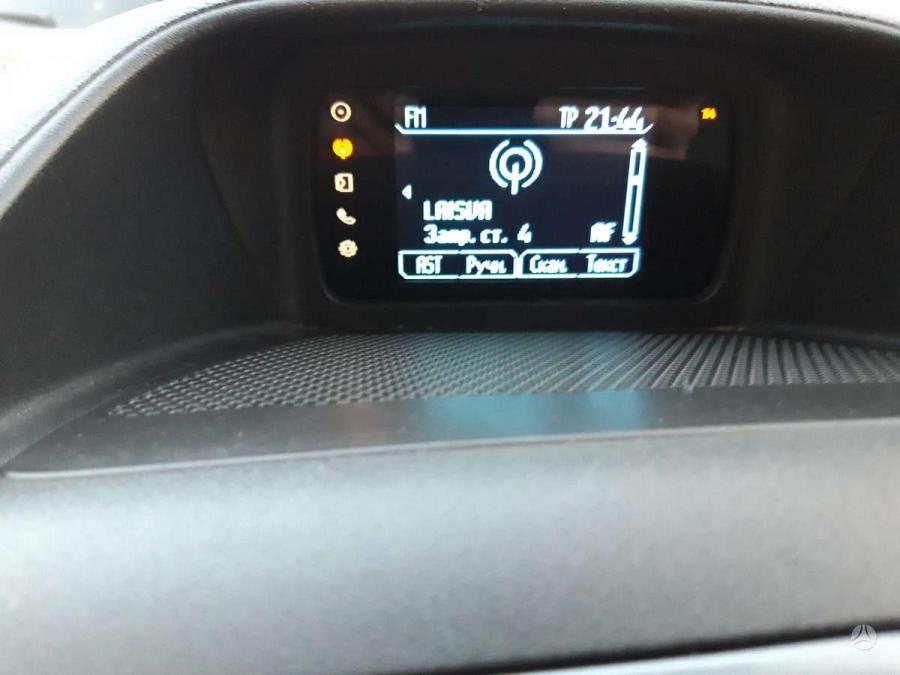 Melns Ford Tourneo Custom 2013 Šauļi, ar dzinēja tilpumu 2.20 L un nobraukumu 220 tūkst. km par 11700 €, foto 30 vietnē AUTOMOTO.COM.LV