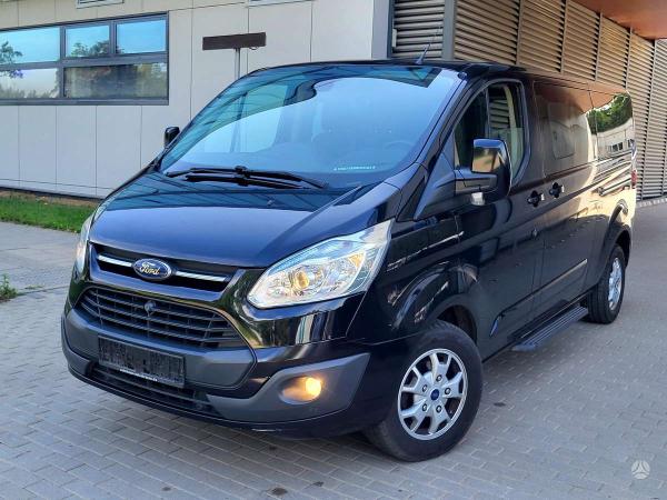 Melns Ford Tourneo Custom 2014 Viļņa, ar dzinēja tilpumu 2.20 L un nobraukumu 200 tūkst. km par 9950 €, foto 2 vietnē AUTOMOTO.COM.LV