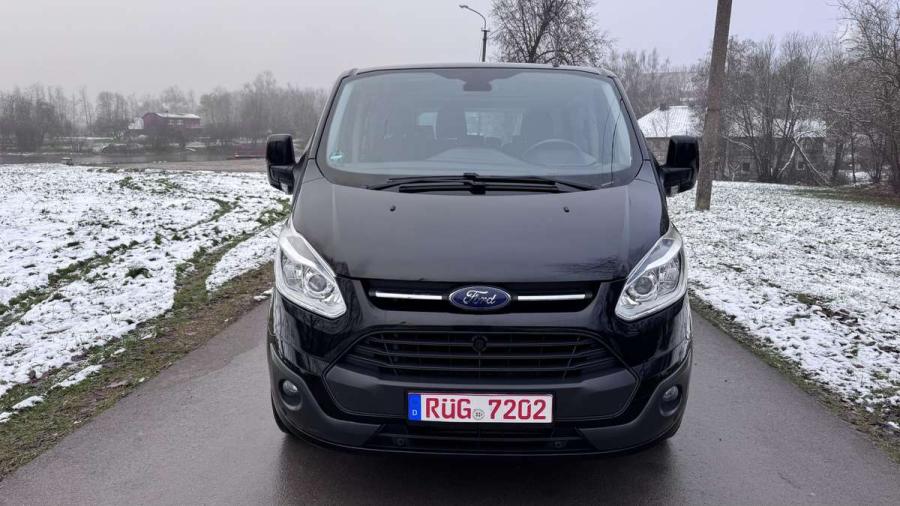 Melns Ford Tourneo Custom 2015 Kelmė, ar dzinēja tilpumu 2.20 L un nobraukumu 285 tūkst. km par 14500 €, foto 3 vietnē AUTOMOTO.COM.LV
