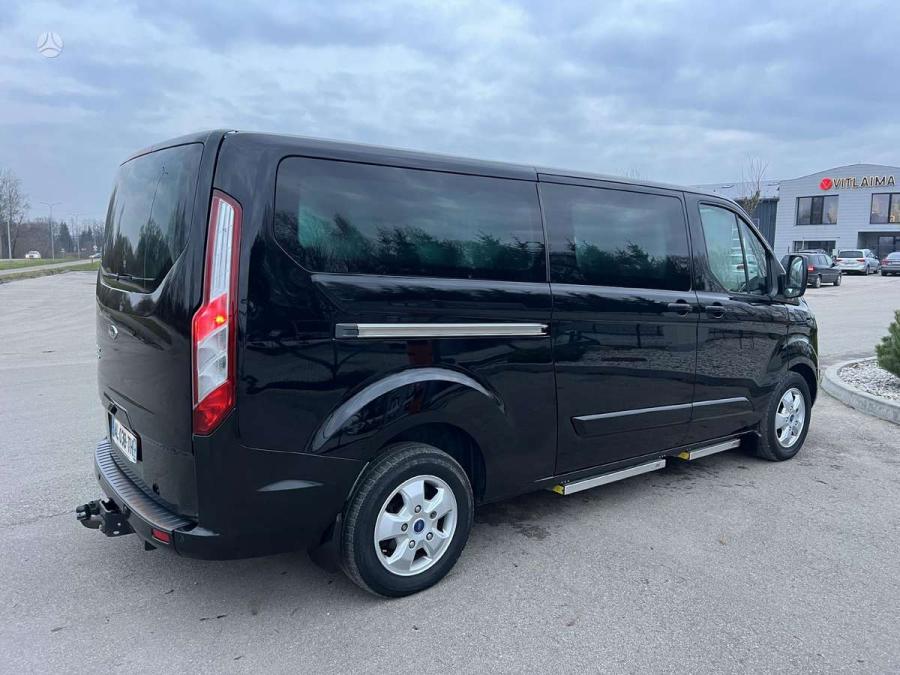 Black Ford Tourneo Custom 2016 in Taurage, with an engine capacity of 2.00 L and mileage of 300 thousand km for 13673 €, photo 10 on AUTOMOTO.COM.LV