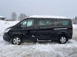Black Ford Tourneo Custom 2016 in Taurage, with an engine capacity of 2.00 L and mileage of 300 thousand km for 11858 €, photo 6 on AUTOMOTO.COM.LV
