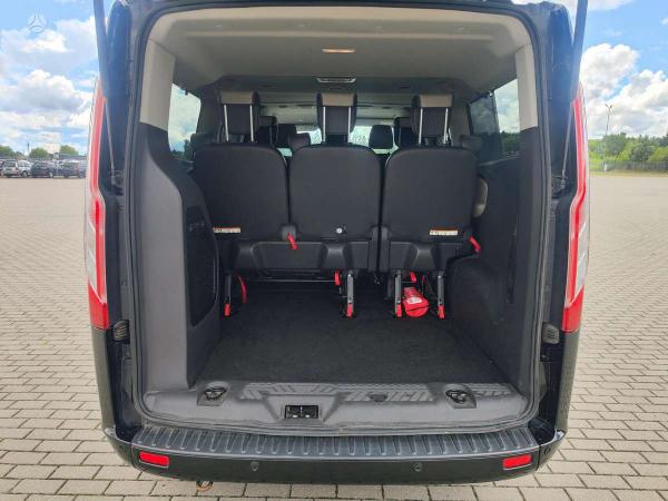 Black Ford Tourneo Custom 2017 in Marijampole, with an engine capacity of 2.00 L and mileage of 312 thousand km for 15600 €, photo 6 on AUTOMOTO.COM.LV