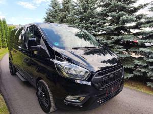 Black Ford Tourneo Custom 2018 in Utena, with an engine capacity of 2.00 L and mileage of 197 thousand km for 17800 €, photo 4 on AUTOMOTO.COM.LV