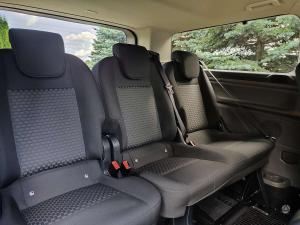 Black Ford Tourneo Custom 2018 in Utena, with an engine capacity of 2.00 L and mileage of 197 thousand km for 17800 €, photo 9 on AUTOMOTO.COM.LV