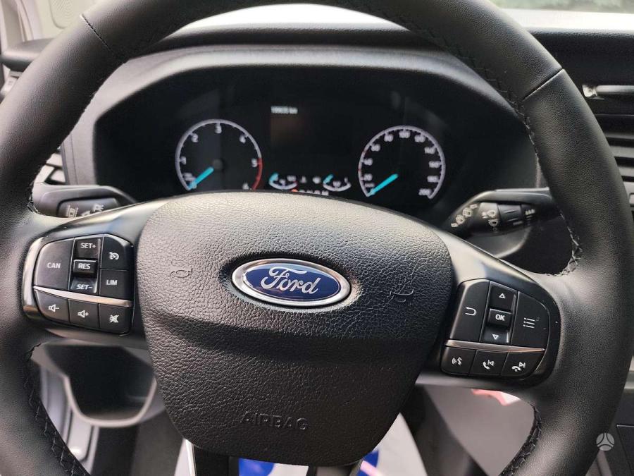 Black Ford Tourneo Custom 2018 in Utena, with an engine capacity of 2.00 L and mileage of 197 thousand km for 17800 €, photo 23 on AUTOMOTO.COM.LV