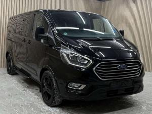 Black Ford Tourneo Custom 2019 in Marijampole, with an engine capacity of 2.00 L and mileage of 177 thousand km for 20500 €, photo  on AUTOMOTO.COM.LV
