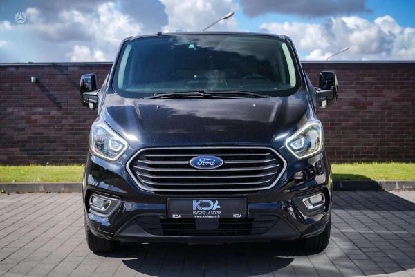 Melns Ford Tourneo Custom 2019 Marijampole, ar dzinēja tilpumu 2.00 L un nobraukumu 231 tūkst. km par 17450 €, foto 3 vietnē AUTOMOTO.COM.LV