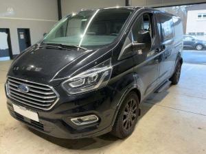 Melns Ford Tourneo Custom 2020 Viļņa, ar dzinēja tilpumu 2.00 L un nobraukumu 120 tūkst. km par 31390 €, foto  vietnē AUTOMOTO.COM.LV