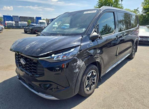 Melns Ford Tourneo Custom 2025 Klaipėda, ar dzinēja tilpumu 2.49 L un nobraukumu 18 tūkst. km par 15200 €, foto 3 vietnē AUTOMOTO.COM.LV