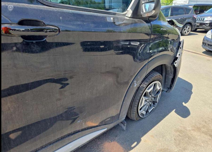 Melns Ford Tourneo Custom 2025 Klaipėda, ar dzinēja tilpumu 2.49 L un nobraukumu 18 tūkst. km par 15200 €, foto 15 vietnē AUTOMOTO.COM.LV