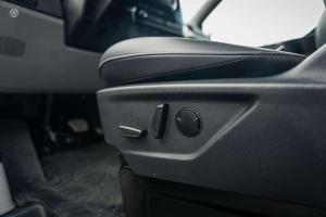 Melns Ford Tourneo Custom 2025 Viļņa, ar dzinēja tilpumu 2.00 L un nobraukumu 32 tūkst. km par 47900 €, foto 23 vietnē AUTOMOTO.COM.LV