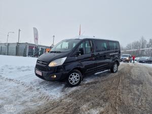 Melns Ford Tourneo Custom 2013 Kauņa, ar dzinēja tilpumu 2.20 L un nobraukumu 232 tūkst. km par 11500 €, foto  vietnē AUTOMOTO.COM.LV