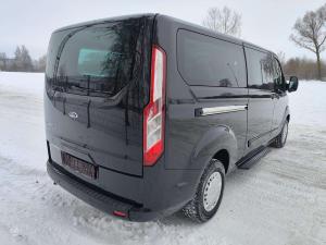 Black Ford Tourneo Custom 2013 in Marijampole, with an engine capacity of 2.20 L and mileage of 195 thousand km for 12750 €, photo 5 on AUTOMOTO.COM.LV