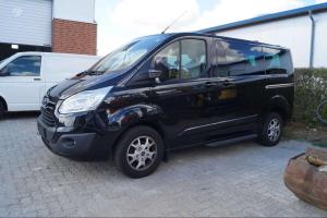 Black Ford Tourneo Custom 2014 in Alytus, with an engine capacity of 2.20 L and mileage of 214 thousand km for 8900 €, photo 4 on AUTOMOTO.COM.LV