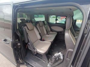 Melns Ford Tourneo Custom 2014 Plungė, ar dzinēja tilpumu 2.20 L un nobraukumu 359 tūkst. km par 6500 €, foto 11 vietnē AUTOMOTO.COM.LV