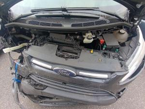 Melns Ford Tourneo Custom 2014 Plungė, ar dzinēja tilpumu 2.20 L un nobraukumu 359 tūkst. km par 6500 €, foto 15 vietnē AUTOMOTO.COM.LV
