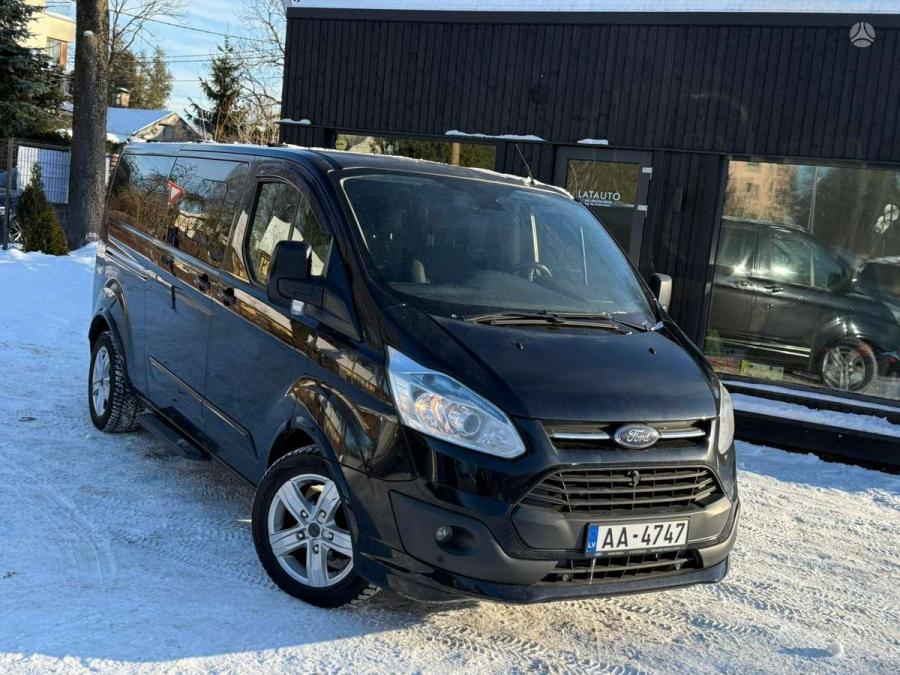 Black Ford Tourneo Custom 2015 in Riga, with an engine capacity of 2.20 L and mileage of 339 thousand km for 11900 €, photo 1 on AUTOMOTO.COM.LV