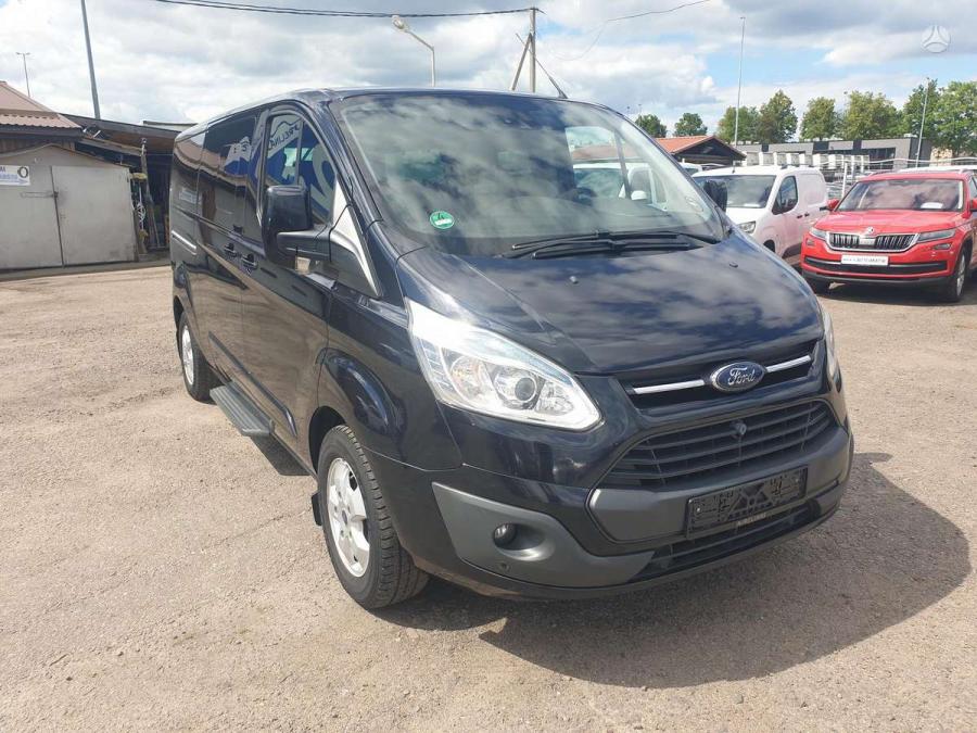 Melns Ford Tourneo Custom 2016 Kauņa, ar dzinēja tilpumu 2.20 L un nobraukumu 182 tūkst. km par 13950 €, foto 4 vietnē AUTOMOTO.COM.LV