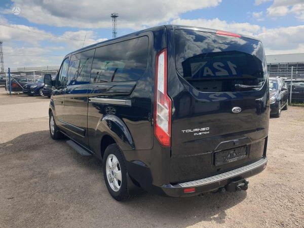 Melns Ford Tourneo Custom 2016 Kauņa, ar dzinēja tilpumu 2.20 L un nobraukumu 182 tūkst. km par 13950 €, foto 7 vietnē AUTOMOTO.COM.LV