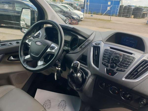 Melns Ford Tourneo Custom 2016 Kauņa, ar dzinēja tilpumu 2.20 L un nobraukumu 182 tūkst. km par 13950 €, foto 10 vietnē AUTOMOTO.COM.LV