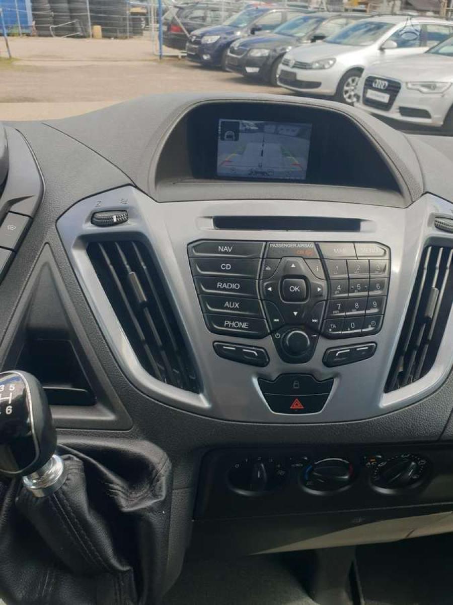 Melns Ford Tourneo Custom 2016 Kauņa, ar dzinēja tilpumu 2.20 L un nobraukumu 182 tūkst. km par 13950 €, foto 14 vietnē AUTOMOTO.COM.LV