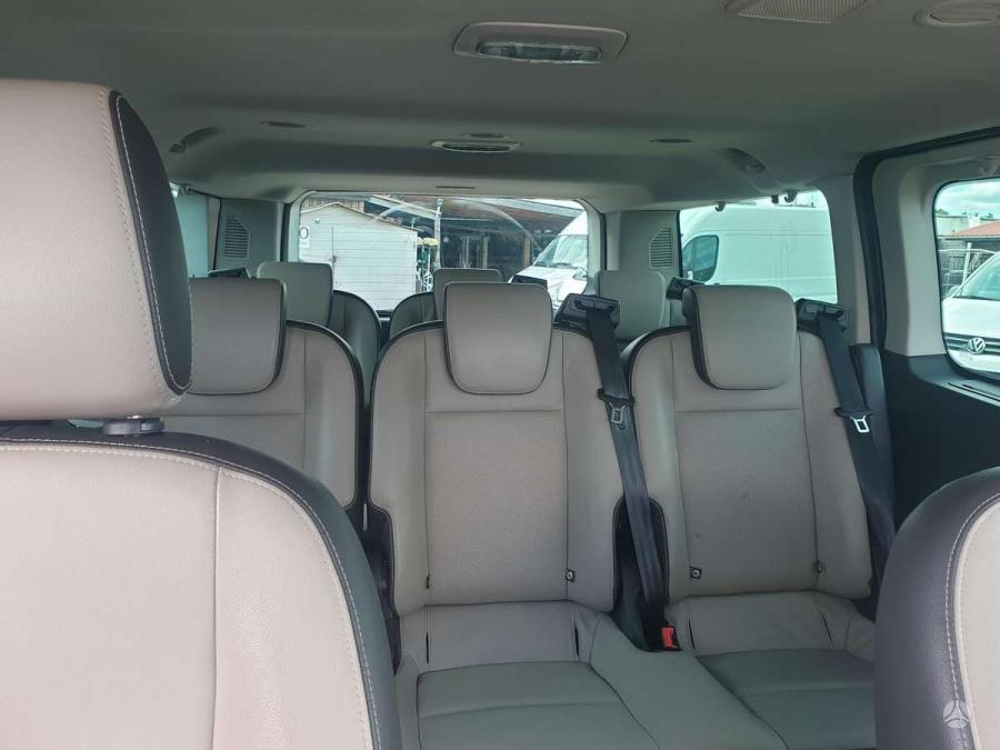 Melns Ford Tourneo Custom 2016 Kauņa, ar dzinēja tilpumu 2.20 L un nobraukumu 182 tūkst. km par 13950 €, foto 25 vietnē AUTOMOTO.COM.LV