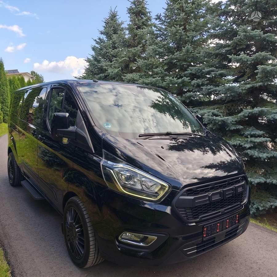 Melns Ford Tourneo Custom 2018 Utena, ar dzinēja tilpumu 2.00 L un nobraukumu 198 tūkst. km par 17900 €, foto 3 vietnē AUTOMOTO.COM.LV
