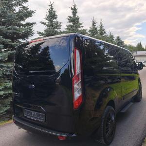 Melns Ford Tourneo Custom 2018 Utena, ar dzinēja tilpumu 2.00 L un nobraukumu 198 tūkst. km par 17900 €, foto 6 vietnē AUTOMOTO.COM.LV