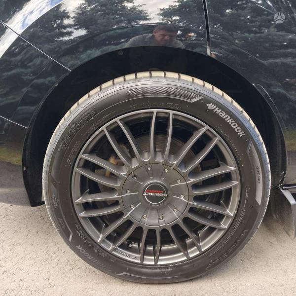 Melns Ford Tourneo Custom 2018 Utena, ar dzinēja tilpumu 2.00 L un nobraukumu 198 tūkst. km par 17900 €, foto 7 vietnē AUTOMOTO.COM.LV